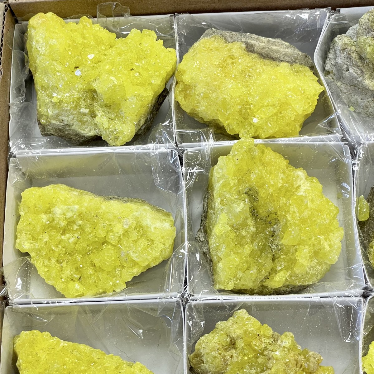 Sieros kristalų drūza, 50-90 gr. – GYVI KRISTALAI